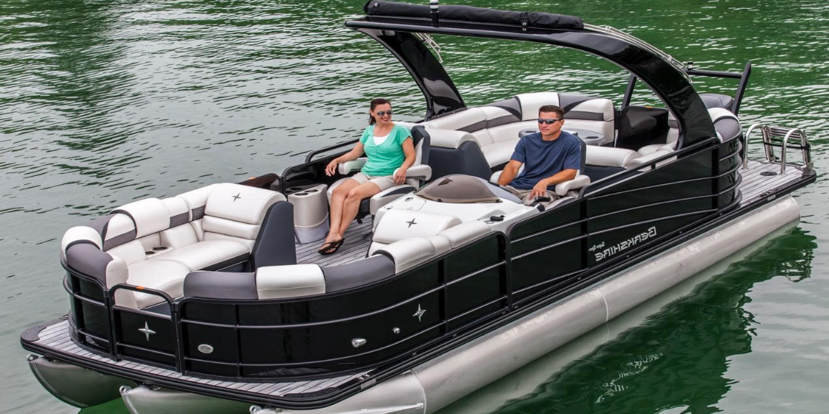 Best Pontoon Boat Brands to Consider for a Premium Boating Experience ...